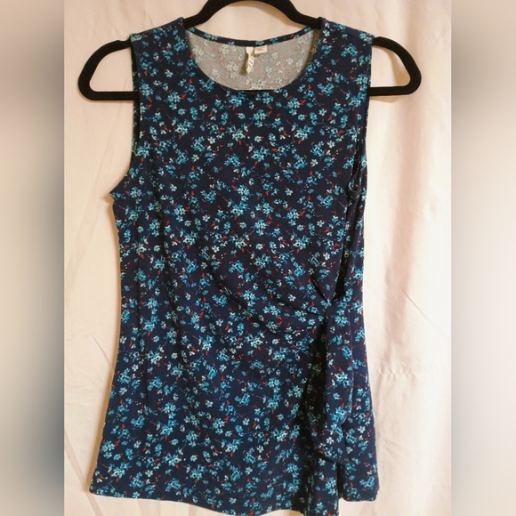Elle | Tops | Elle Navy And Teal Floral Tank Top | Poshmark